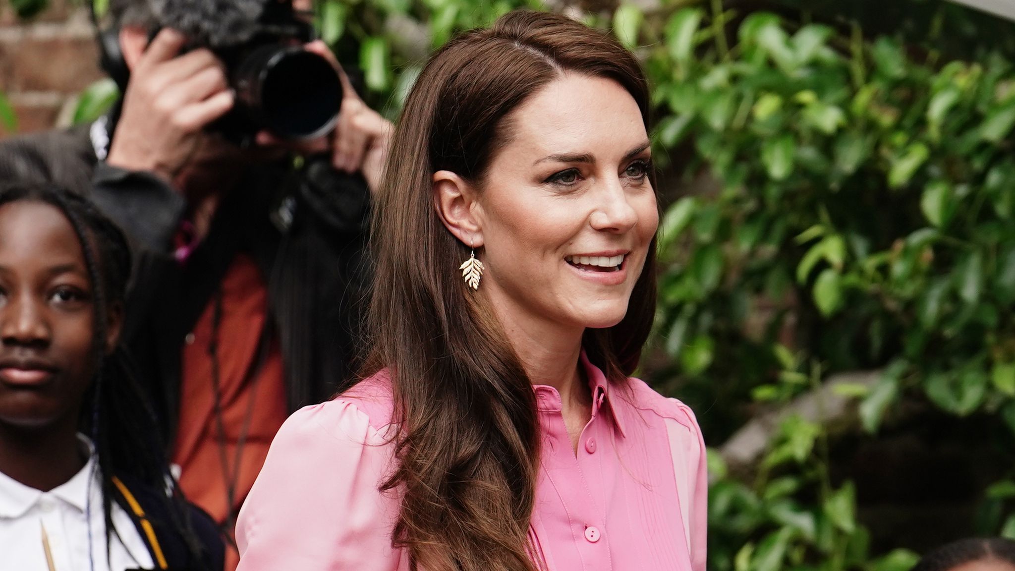 Princess of Wales joins school pupils for Chelsea Flower Show's first ...