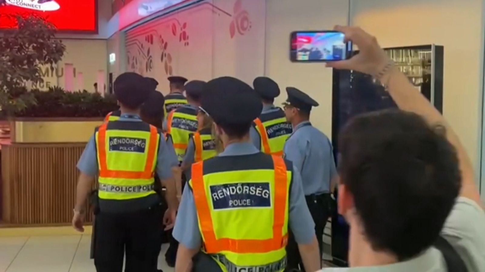 Anthony Taylor: Europa League final English referee confronted at ...