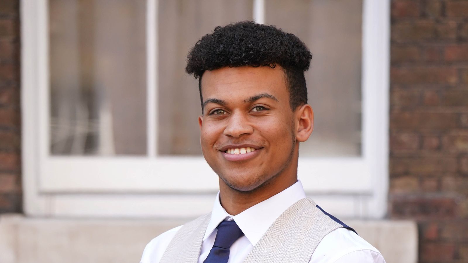 King's first Birthday Honours recognise football legend Ian Wright, Vogue editor Anna Wintour ...