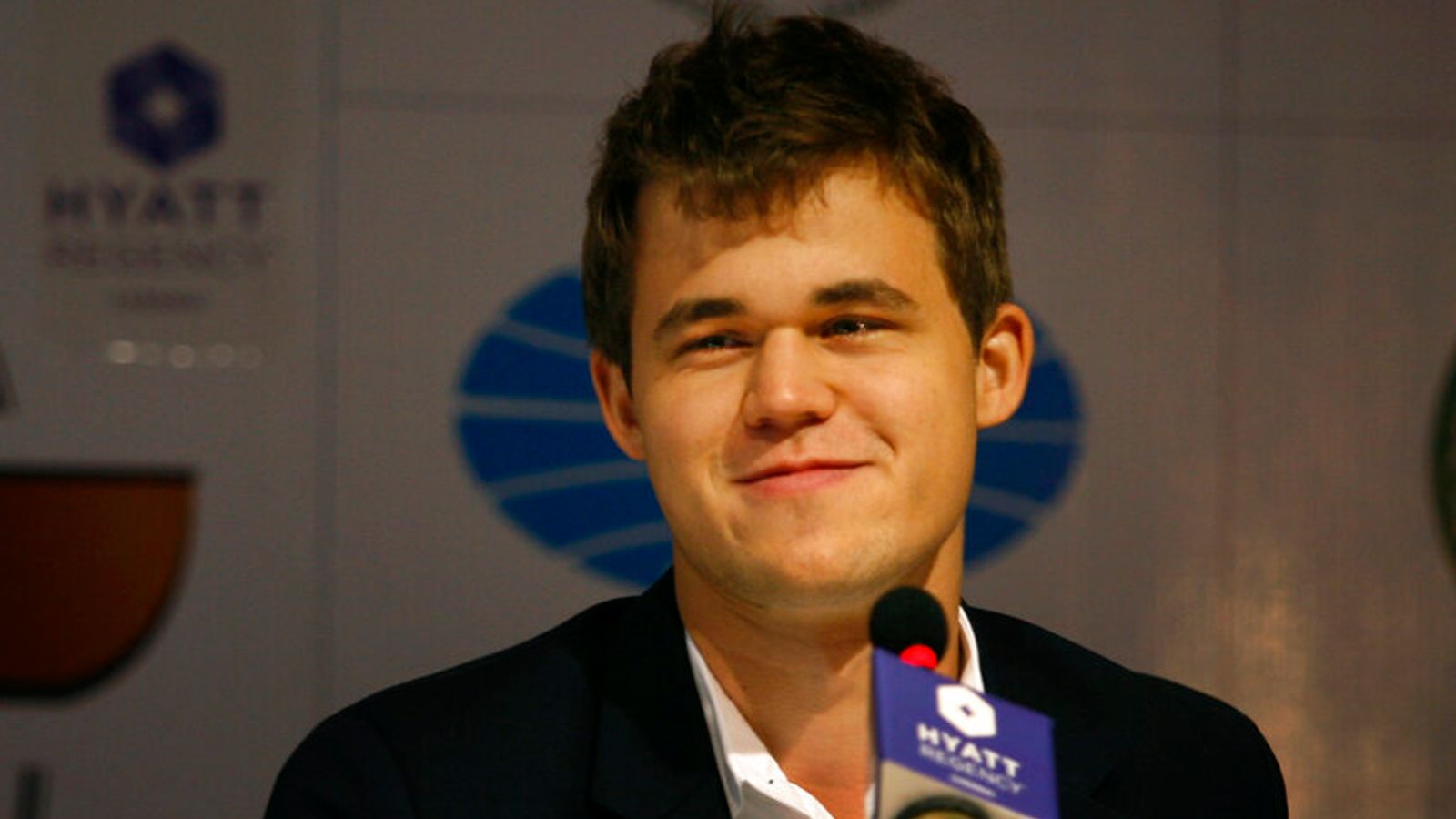 Hans Niemann: Chess prodigy's defamation lawsuit over cheating claims ...