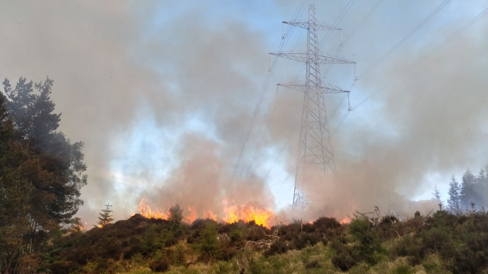 Massive wildfire in Scottish Highlands has burned nearly six square ...