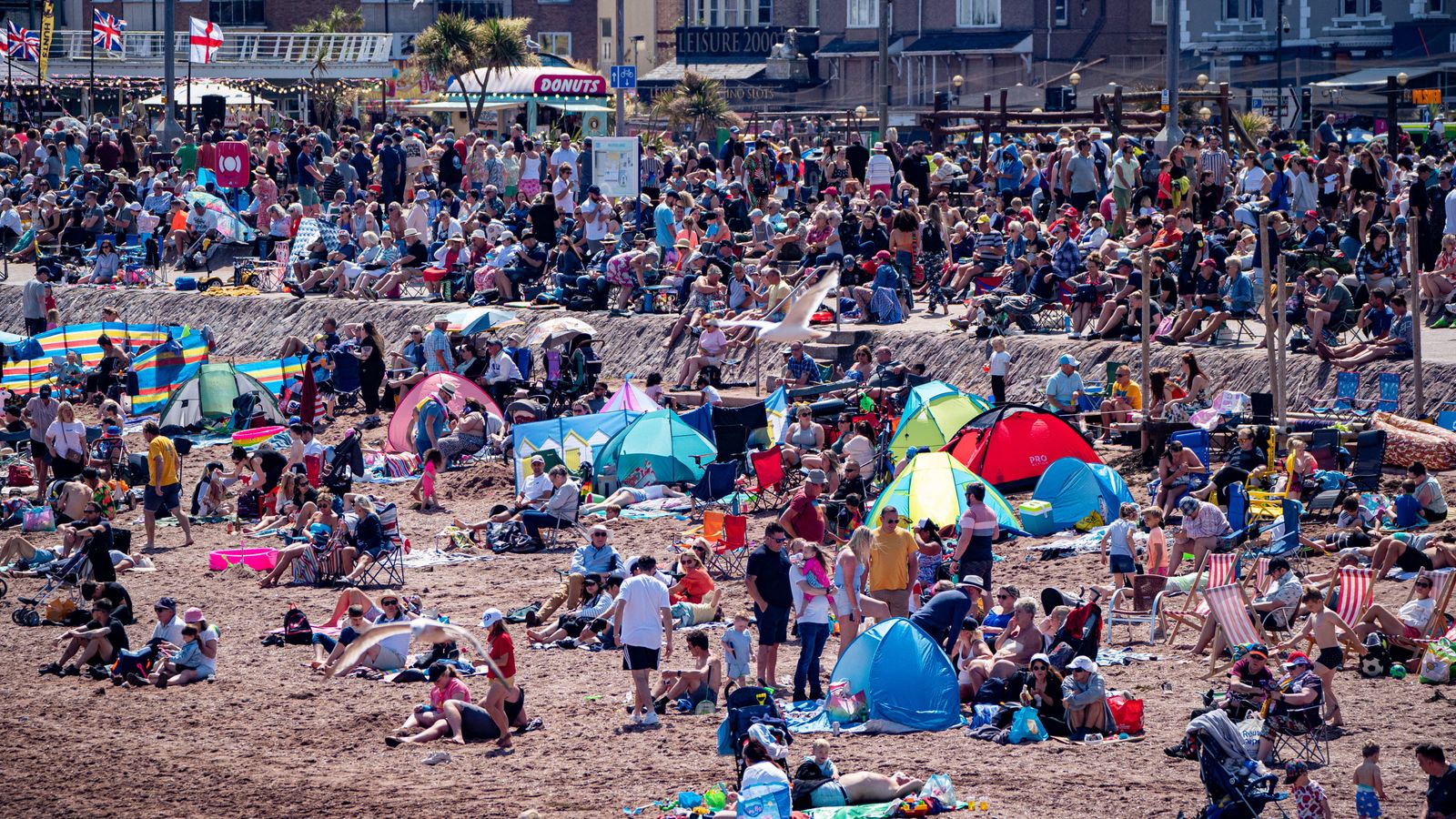 UK set for hottest day of year this week as widespread sunshine ...