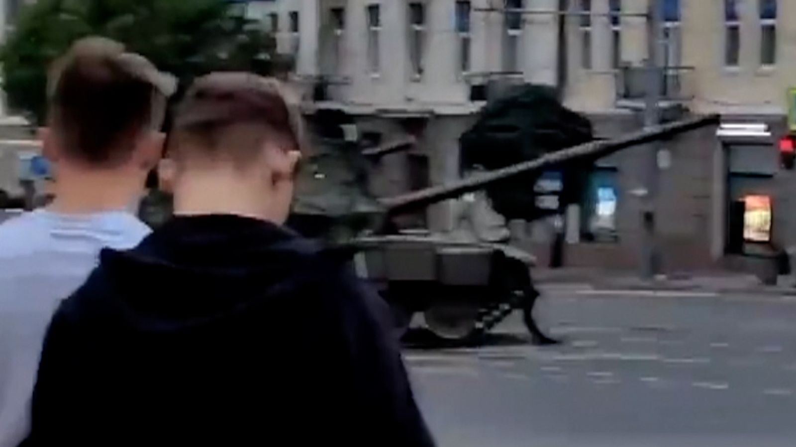 Russia rebellion: The Wagner march on Moscow in videos | News UK Video ...