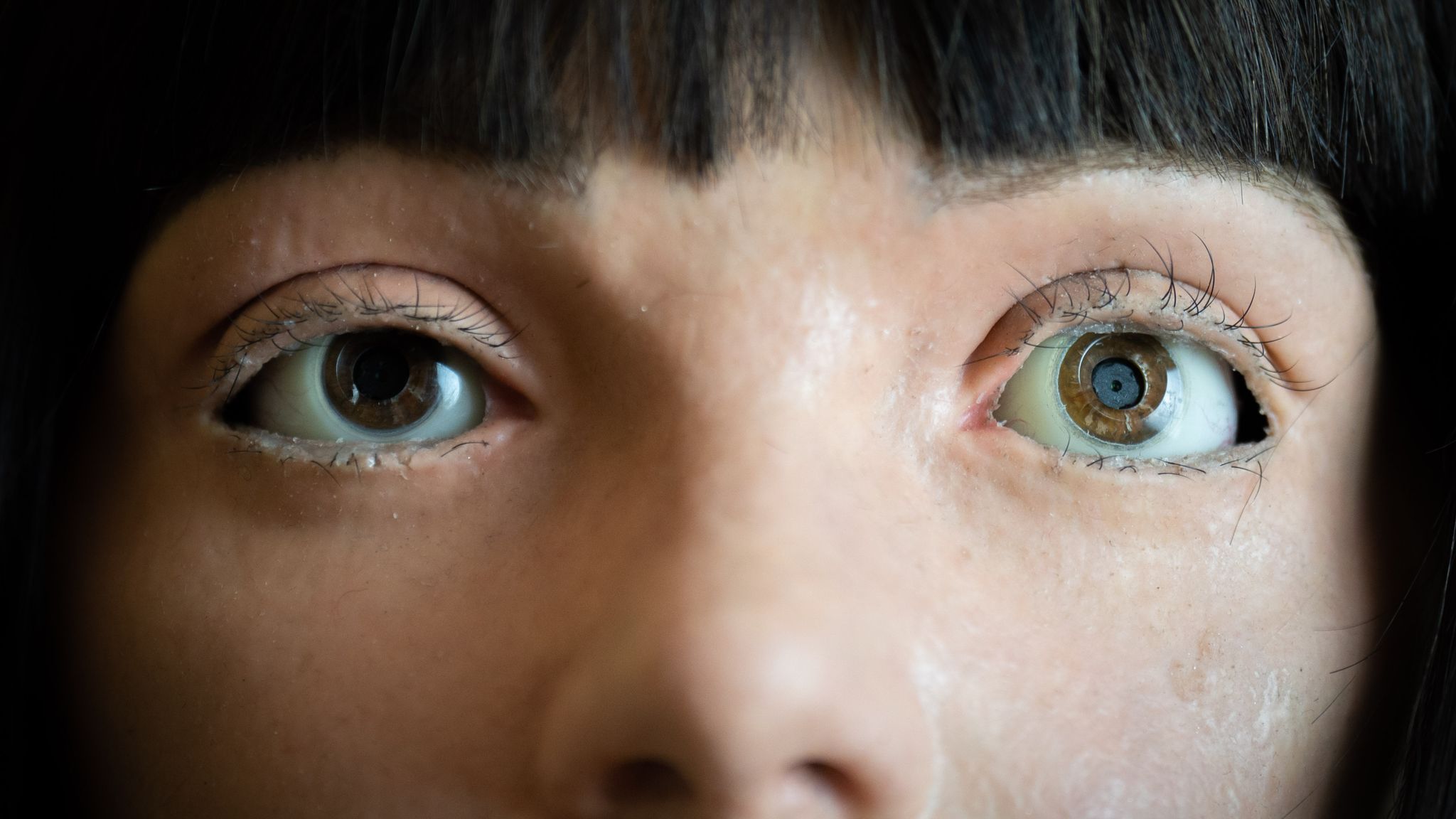 Ai-Da the world's first humanoid robot creates beautiful but ...