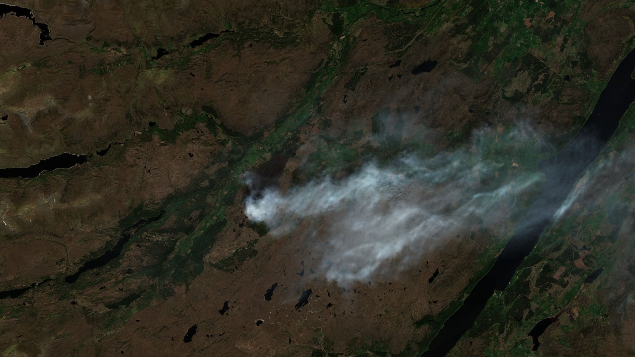 Emergency crews continue to tackle wildfire burning near Daviot in the ...