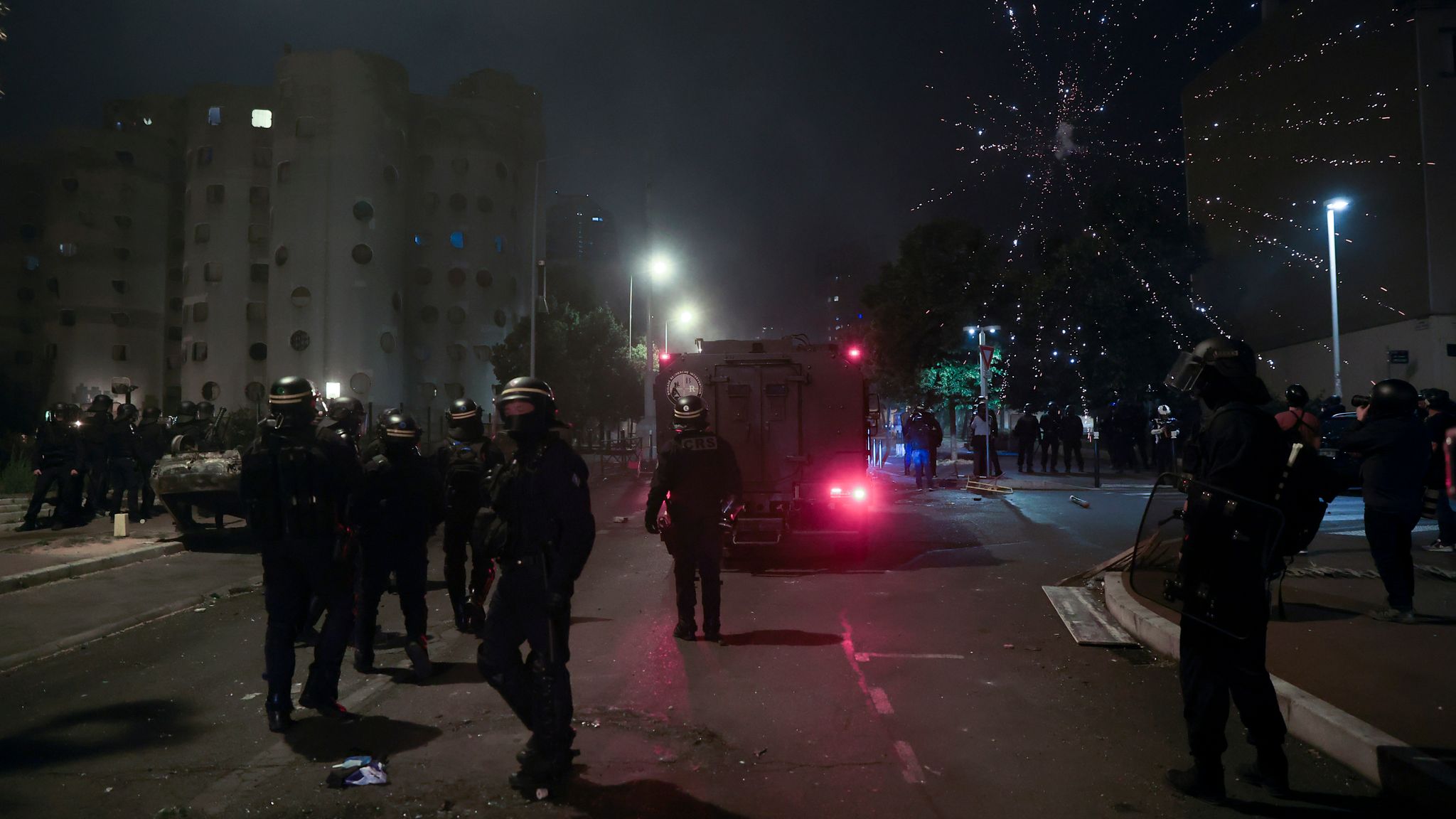 'He didn't want to kill him' - Officer who shot teen apologises to ...