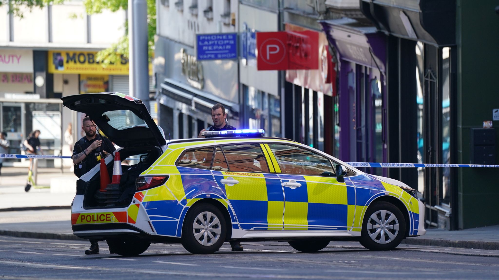 Nottingham attacks: Witness heard 'bang' and 'scream' as van hit people ...