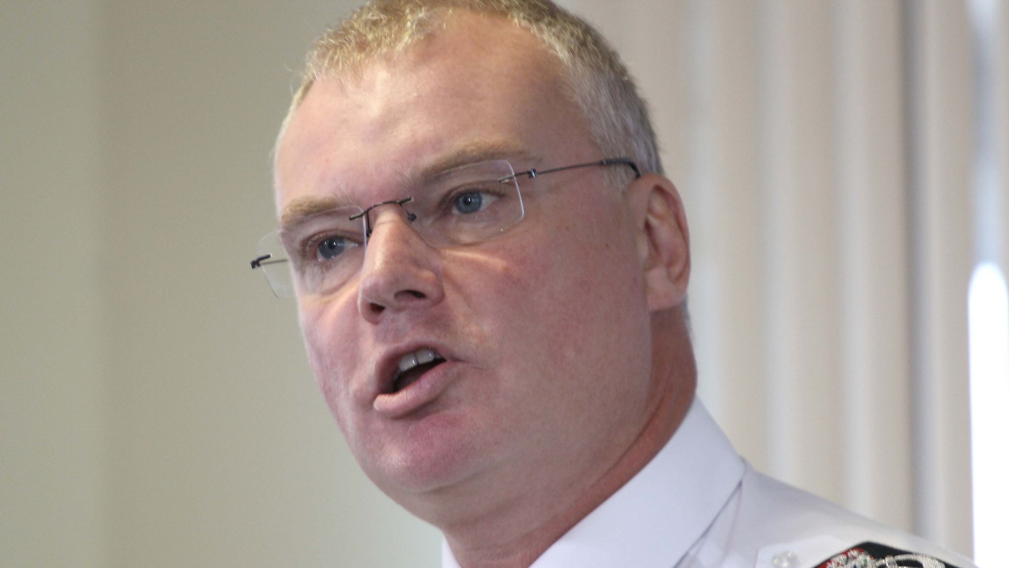 Ex-police chief Mike Veale told female colleague she could touch ...