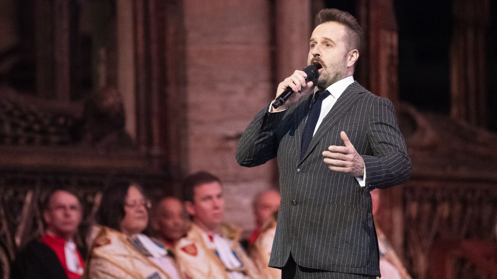 Alfie Boe fan's life saved by ex-paramedic in 'miracle' after ...