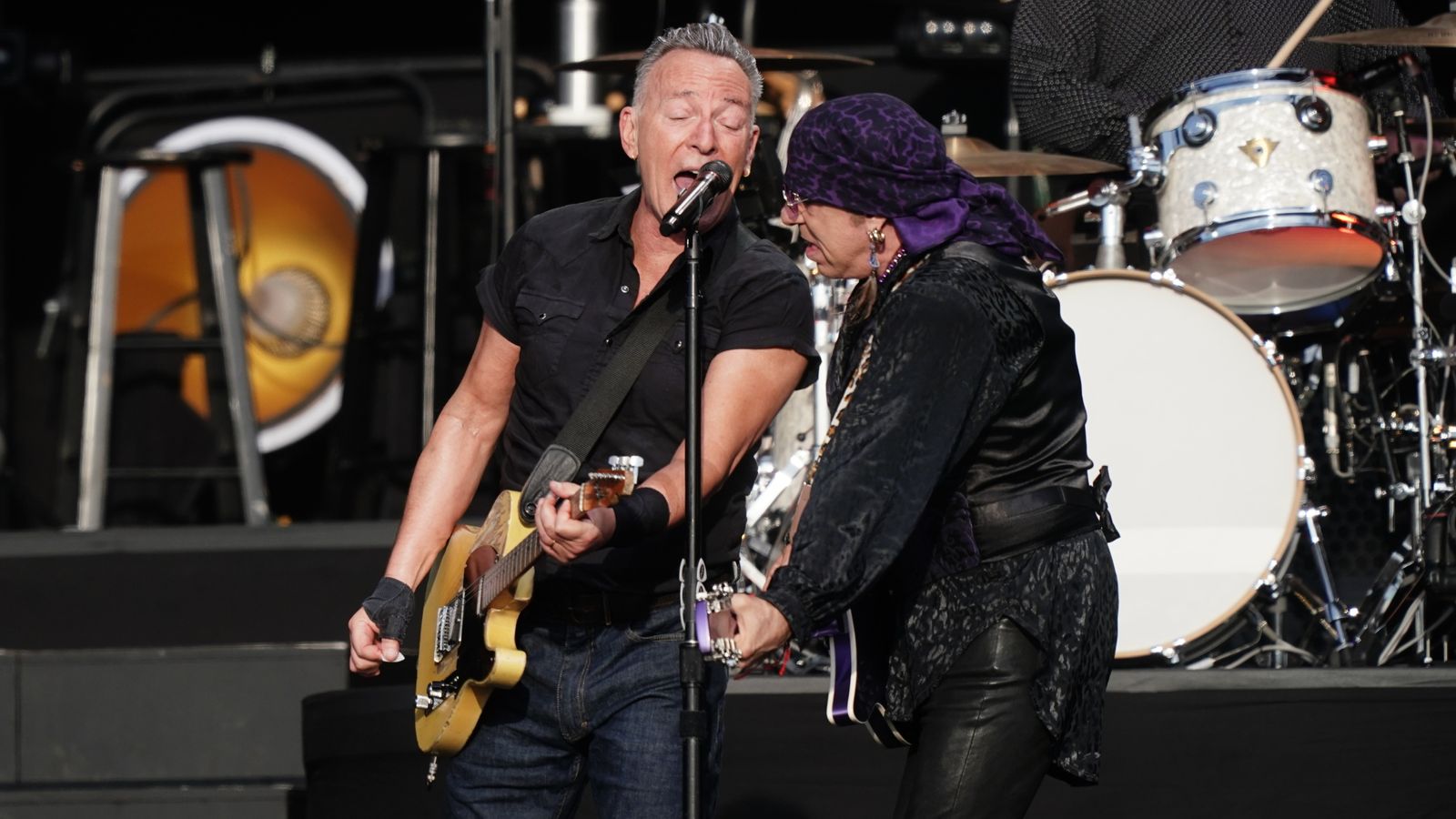 Roger Federer skips Wimbledon to rock out at Bruce Springsteen gig | UK ...