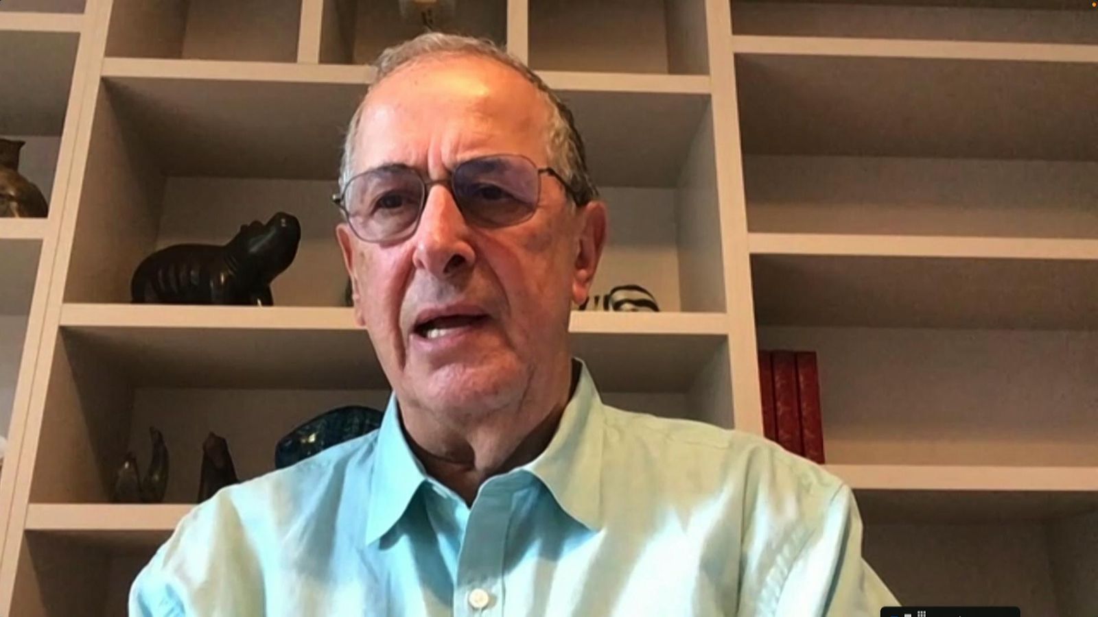 Huw Edwards: 'This is not a BBC crisis' says former chief executive of ...