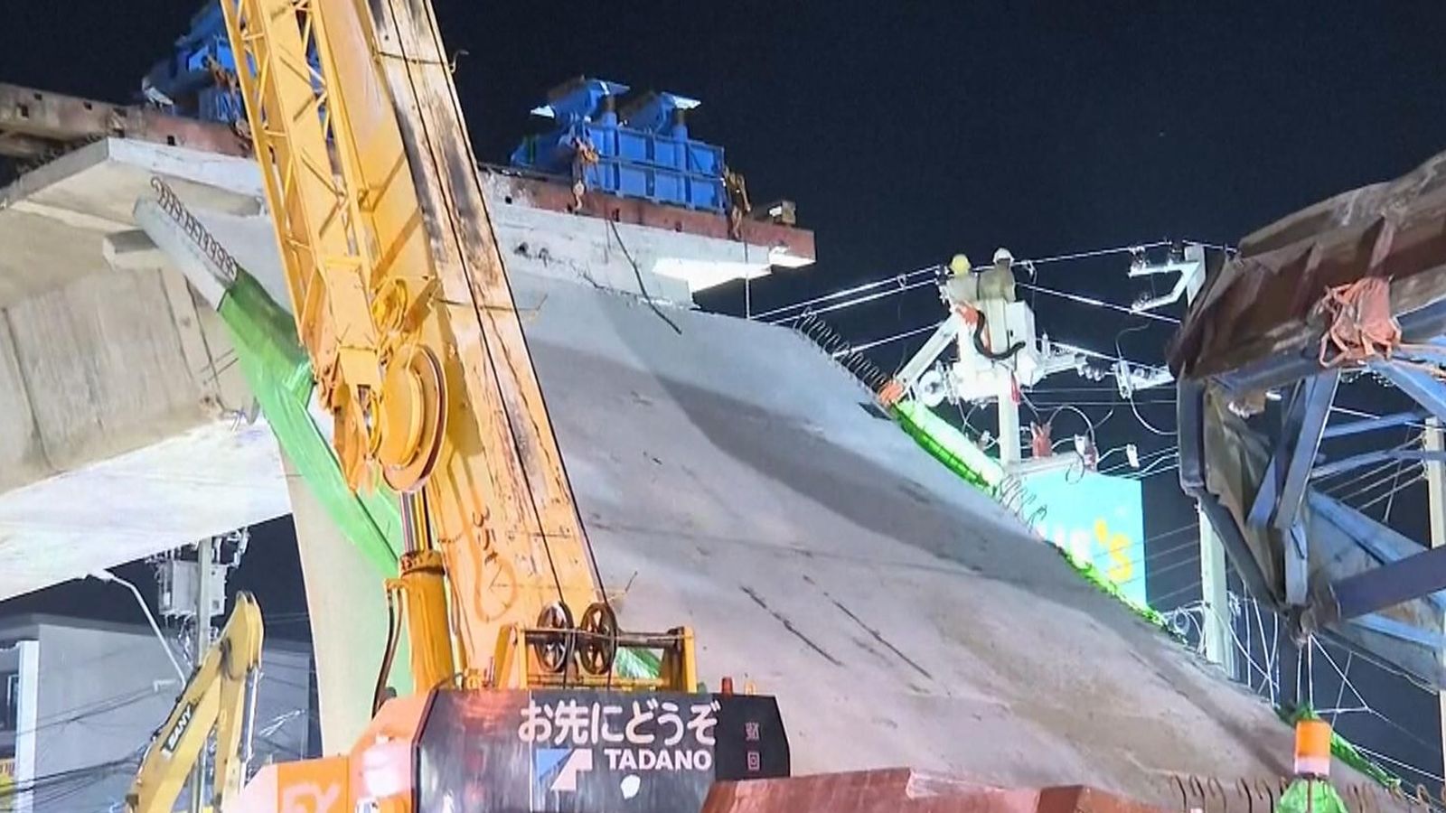 Thailand: Fatal collapse of elevated road under construction in Bangkok ...