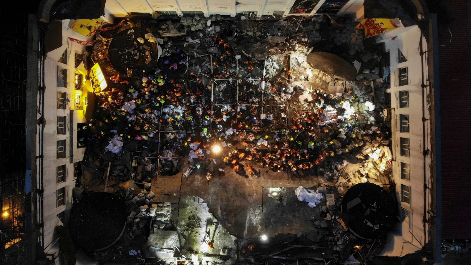 Eleven killed after school gym roof collapses on girls' volleyball team ...