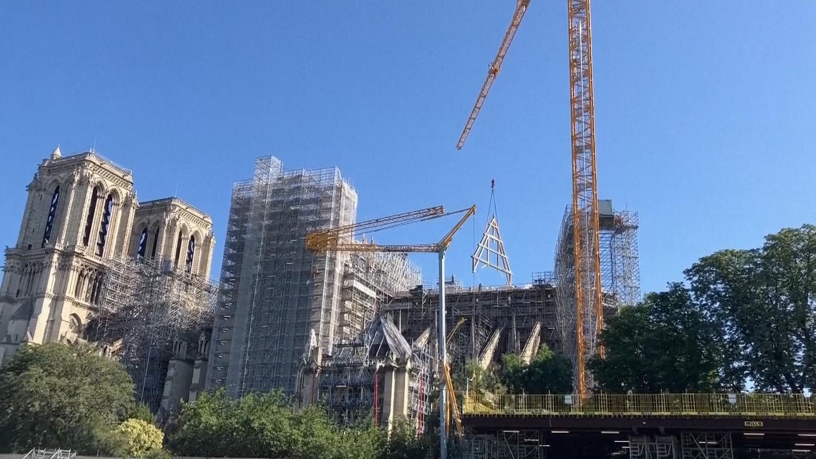 Notre-Dame rafters arrive by boat as iconic Paris cathedral gets one ...