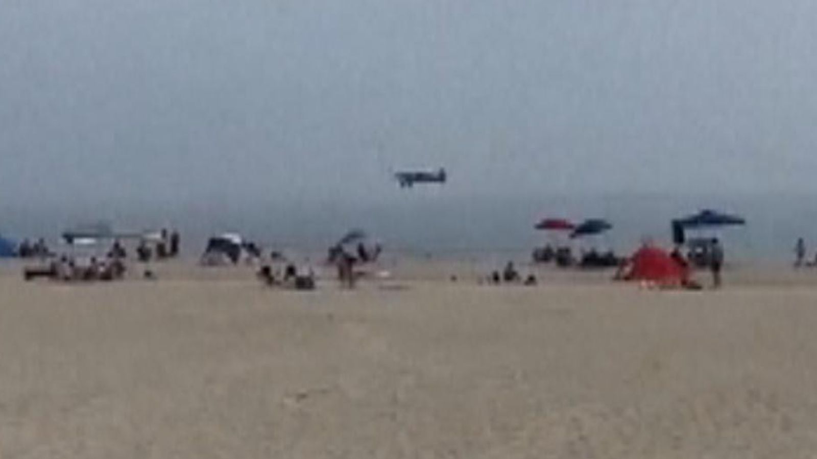 New Hampshire Footage Captures Moment Small Plane Crashes Into Ocean