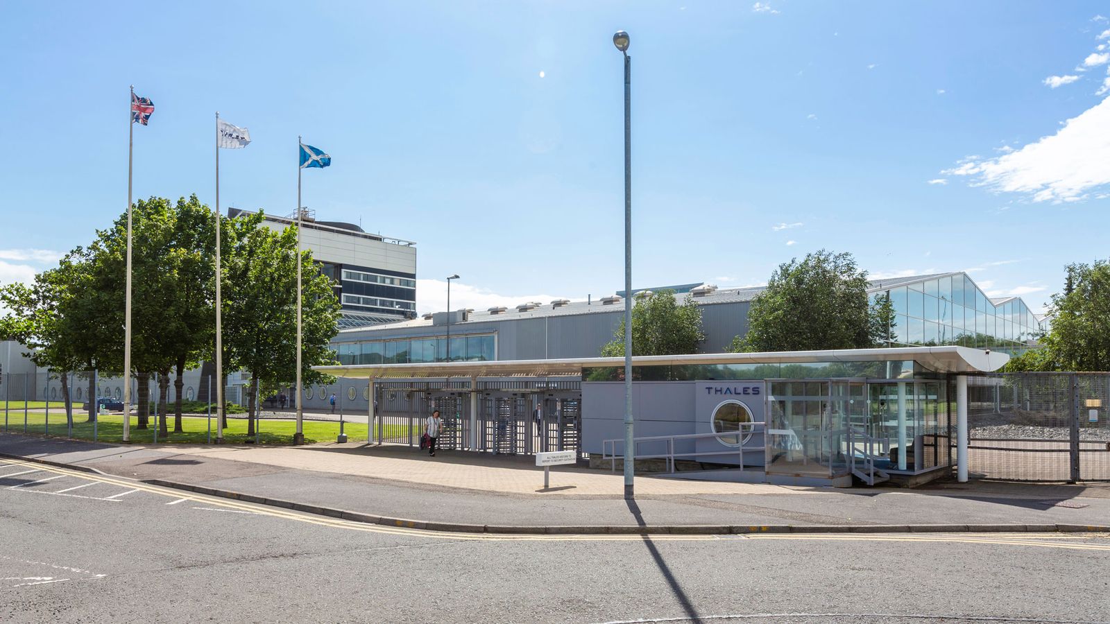 Thales Glasgow wins £169m contract to build periscopes for Royal Navy's ...