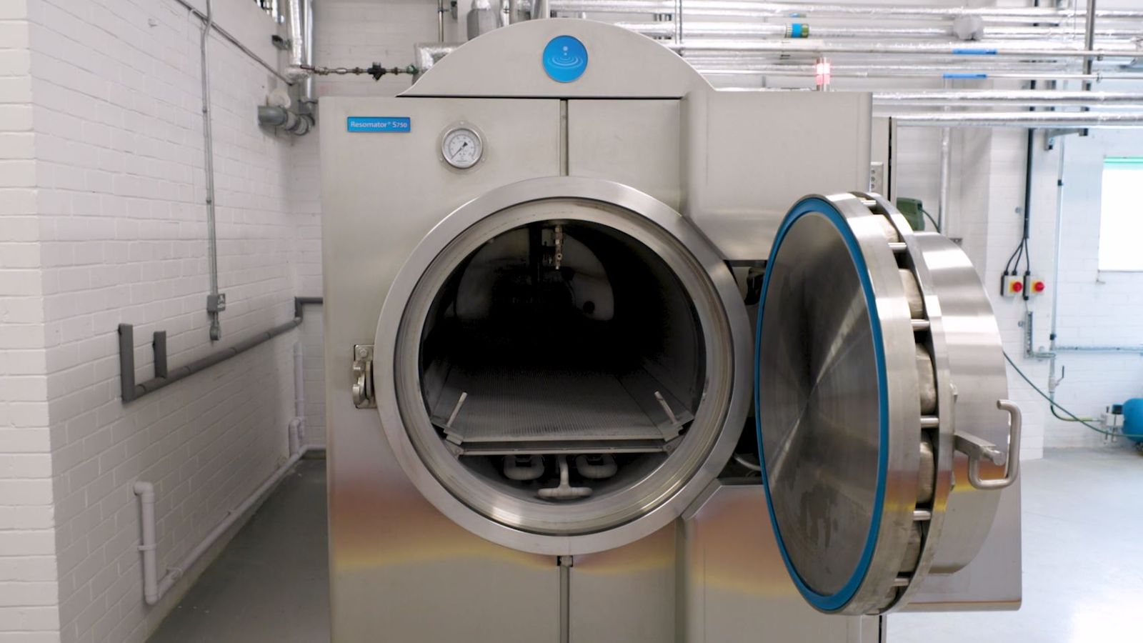 What is water cremation? What 'Resomation' or alkaline hydrolysis ...