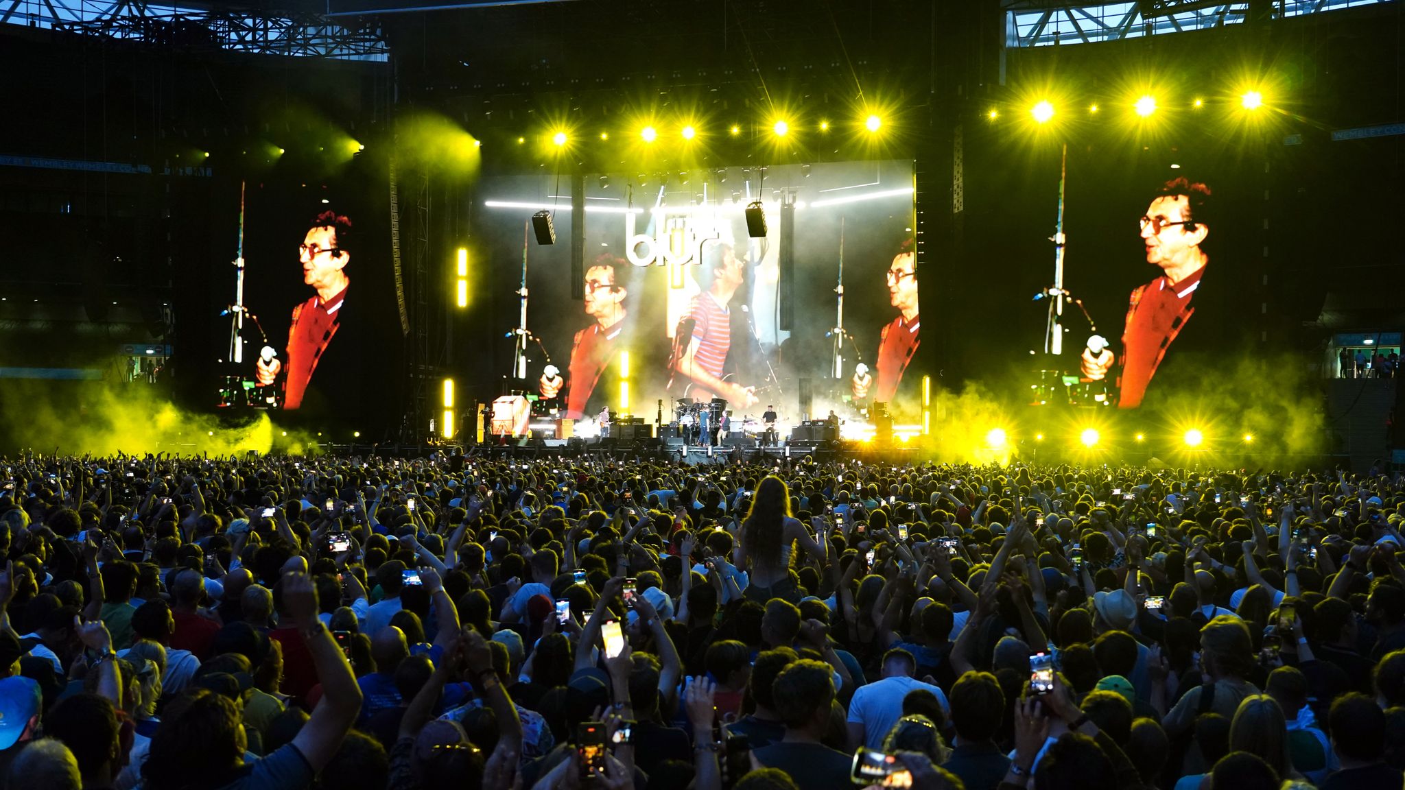 Stars including Billy Joel, Blur and Bruce Springsteen spark London ...