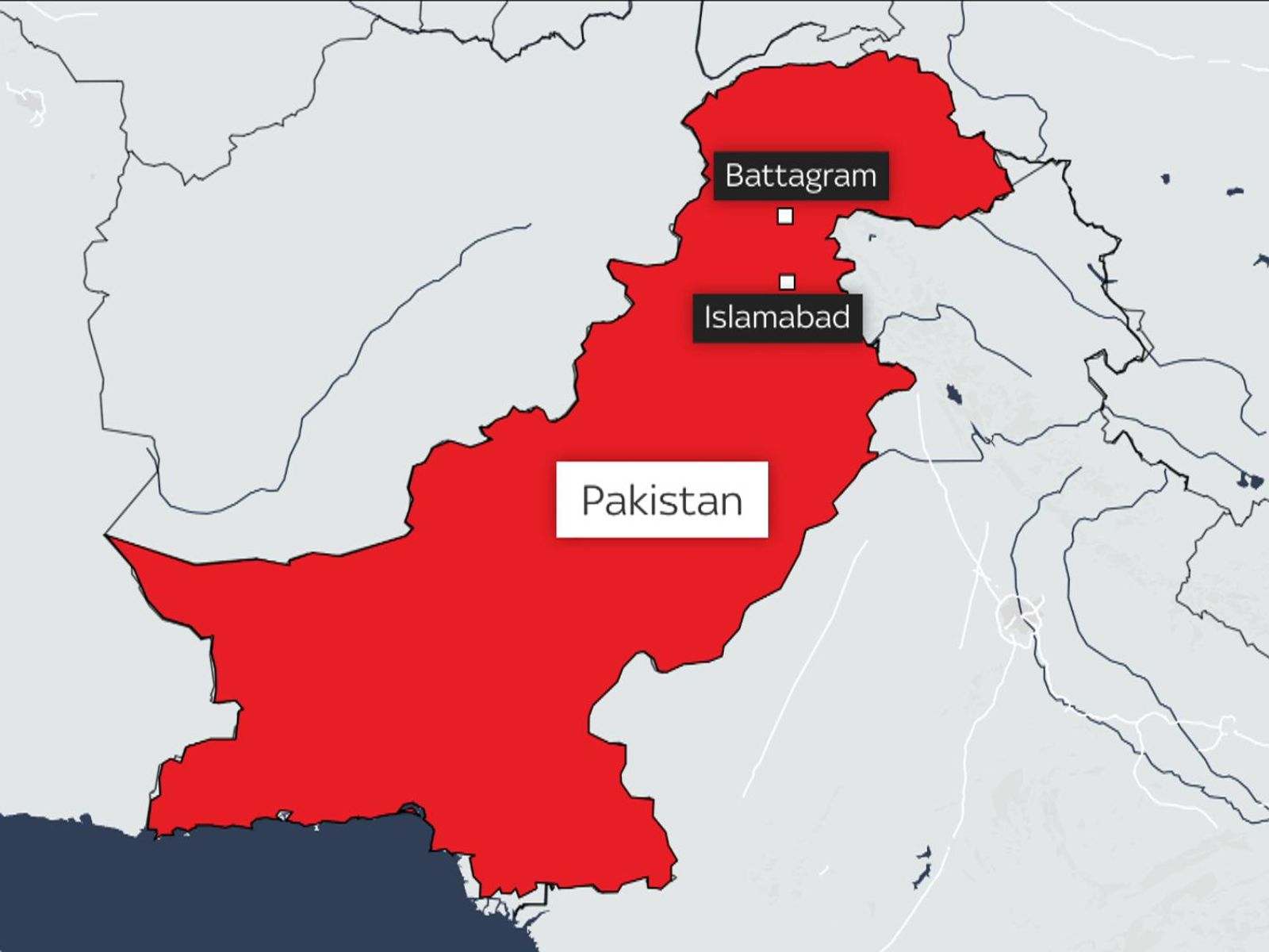Pakistan: All eight people rescued from broken cable car dangling 274m ...