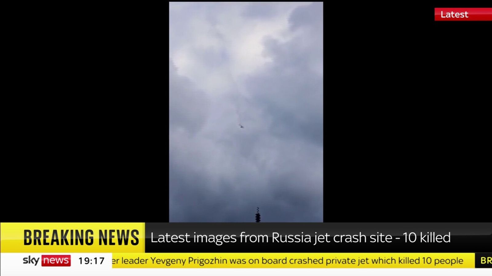 Wagner: Latest images show the Russian jet crash site. Ten people are ...