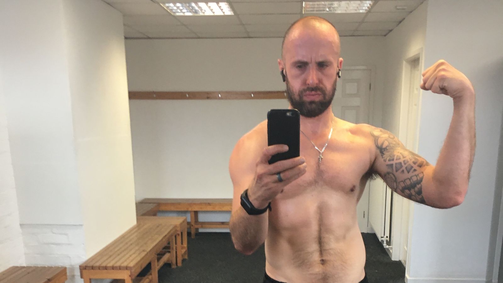 Ashley Sharp: Racist and homophobic Leeds prison officer who ran far ...