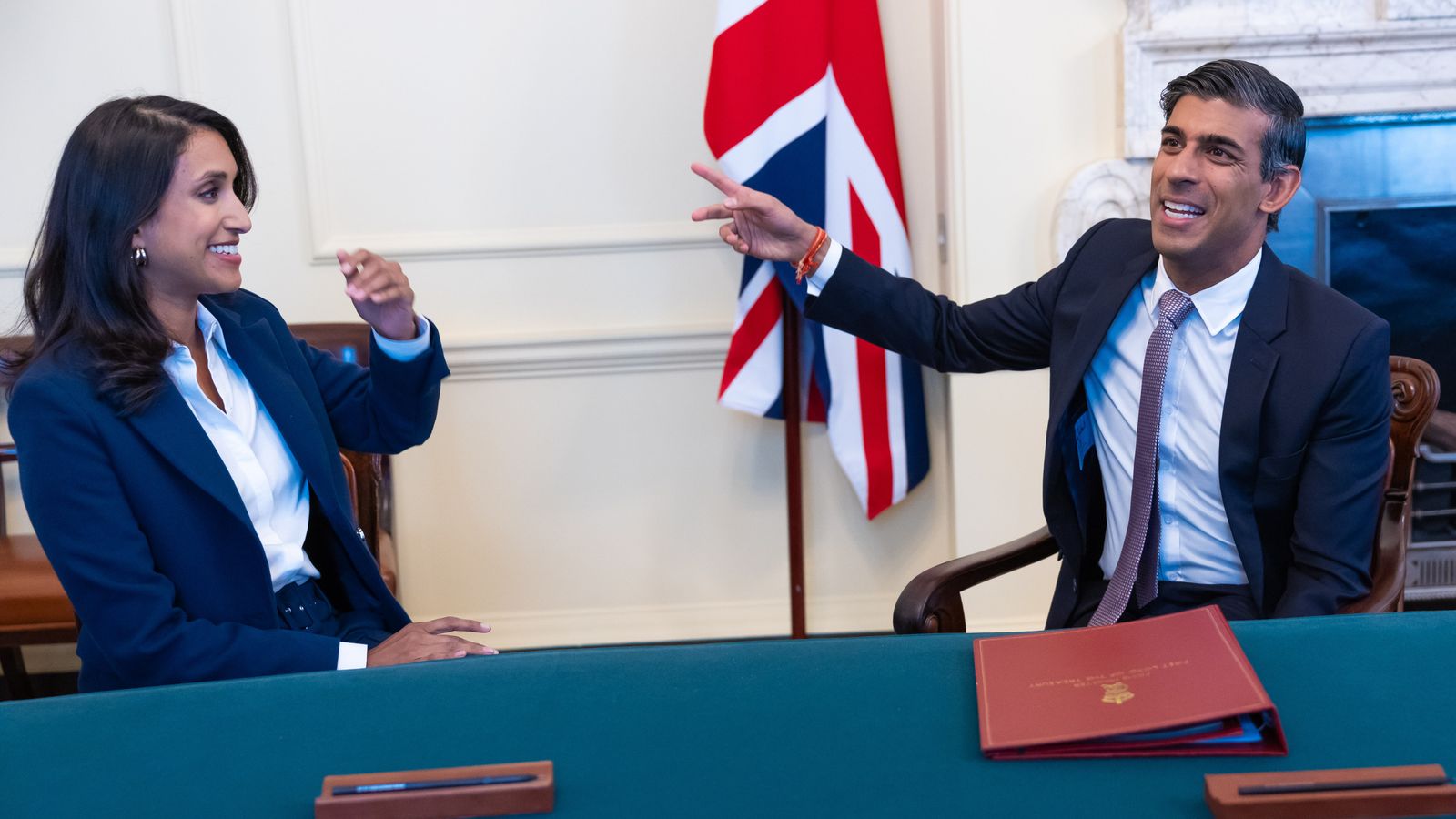 Tax cuts, a new PM and a Nigel Farage comeback - what 2024 could have ...