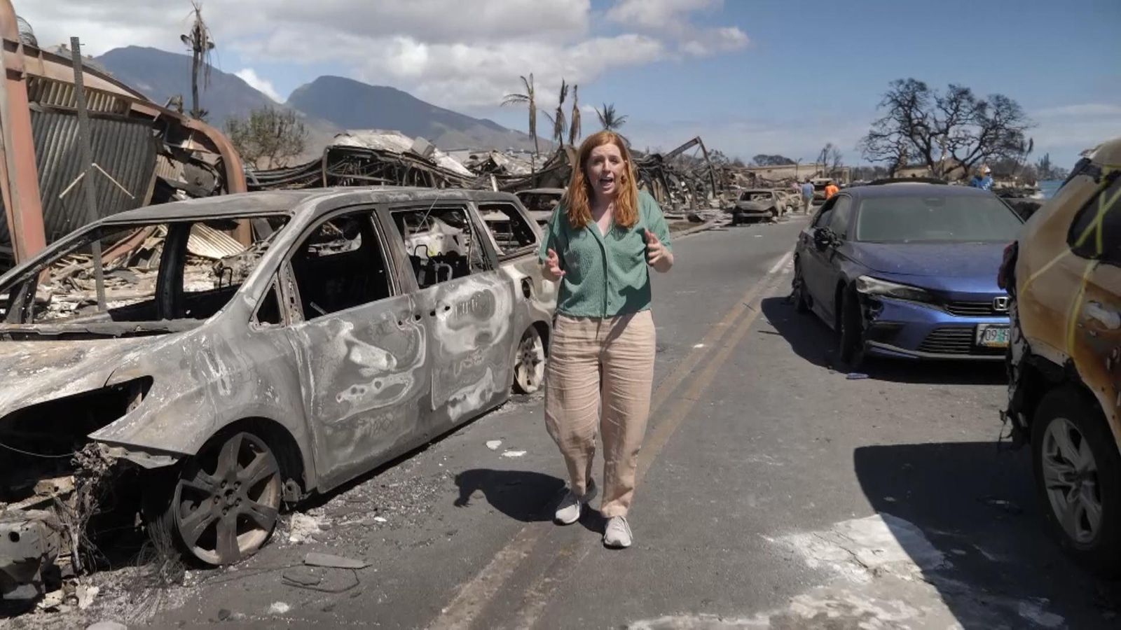 Hawaii wildfires: People ‘abandoned their vehicles and jumped into the ...
