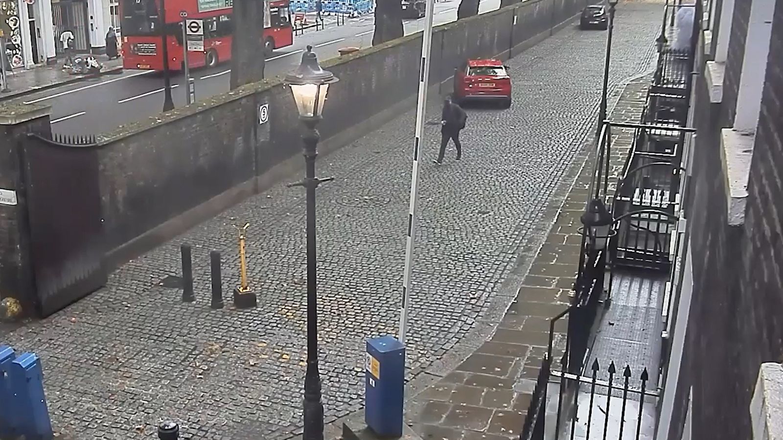 Jonathan Nuttall: Businessman jailed for Gray's Inn bomb plot over £1 ...