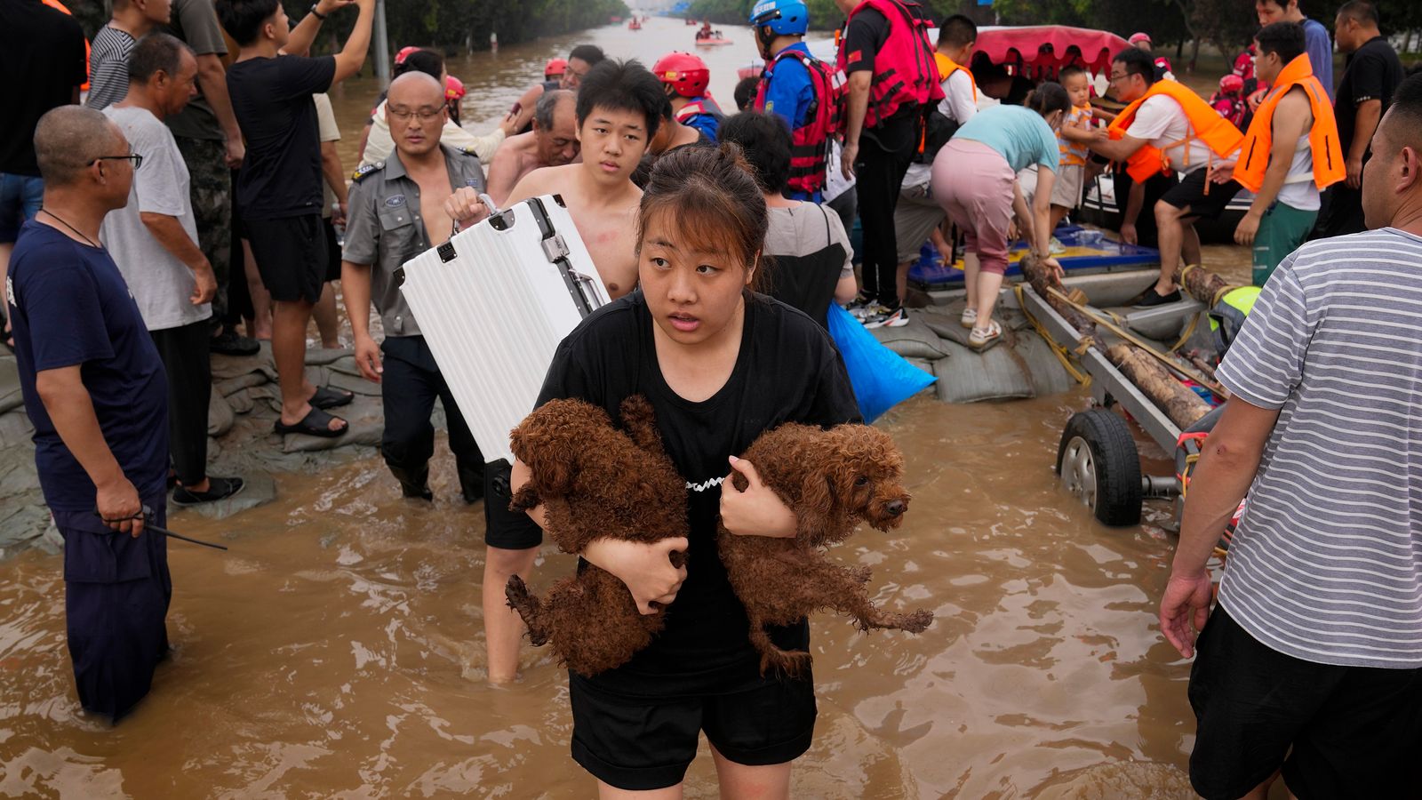 China: At least 20 dead as Beijing suffers 'worst rainfall in at least ...
