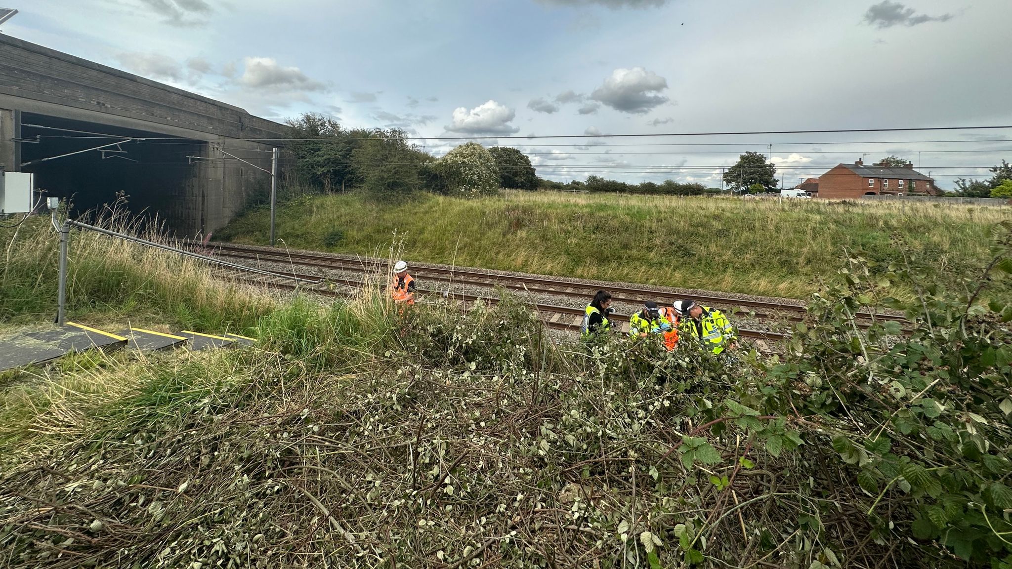 Sergeant Graham Saville: Nottinghamshire police officer hit by train ...