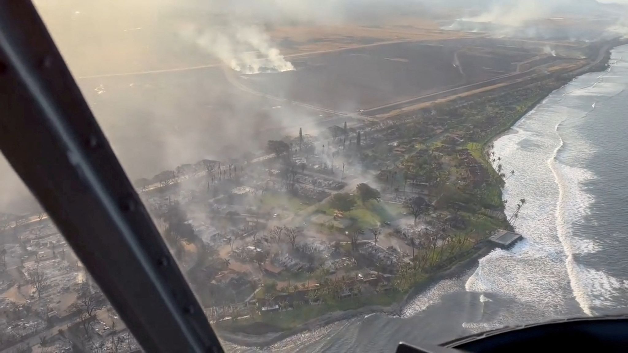 Hawaii wildfires in pictures: Images show devastation on island of Maui ...
