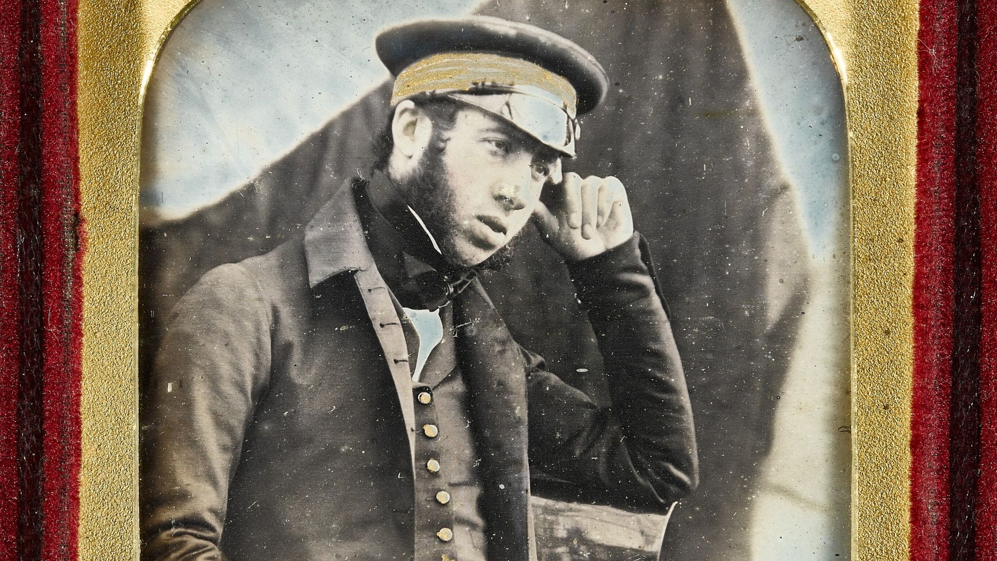 Photos of explorers from doomed Franklin expedition to be auctioned ...