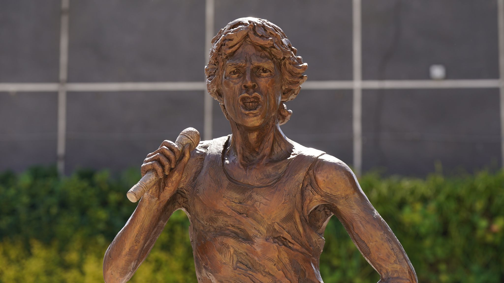 Mick Jagger and Keith Richards immortalised in bronze in their home ...