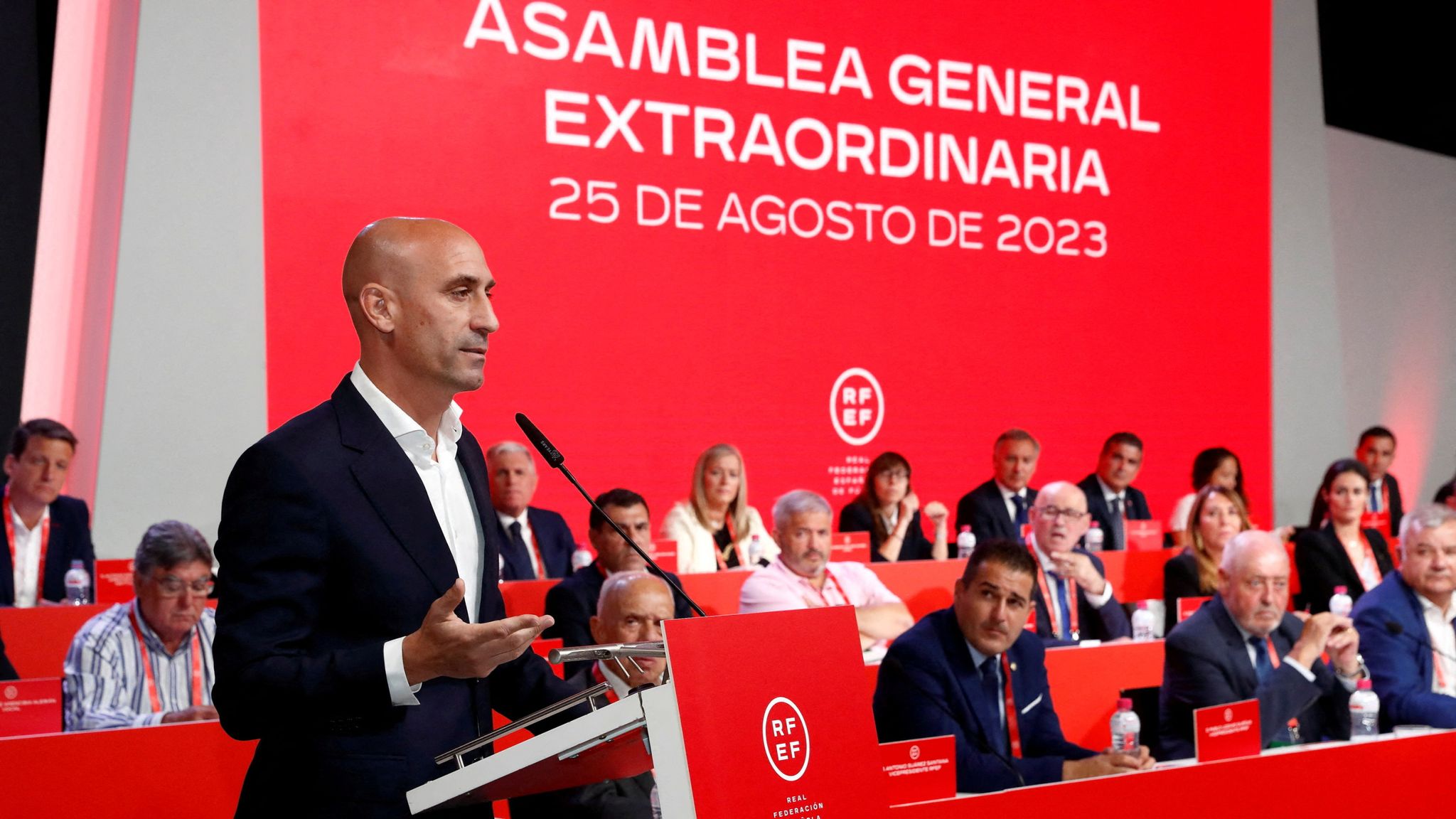 Luis Rubiales Spanish Football President Accuses Jenni Hermoso Of