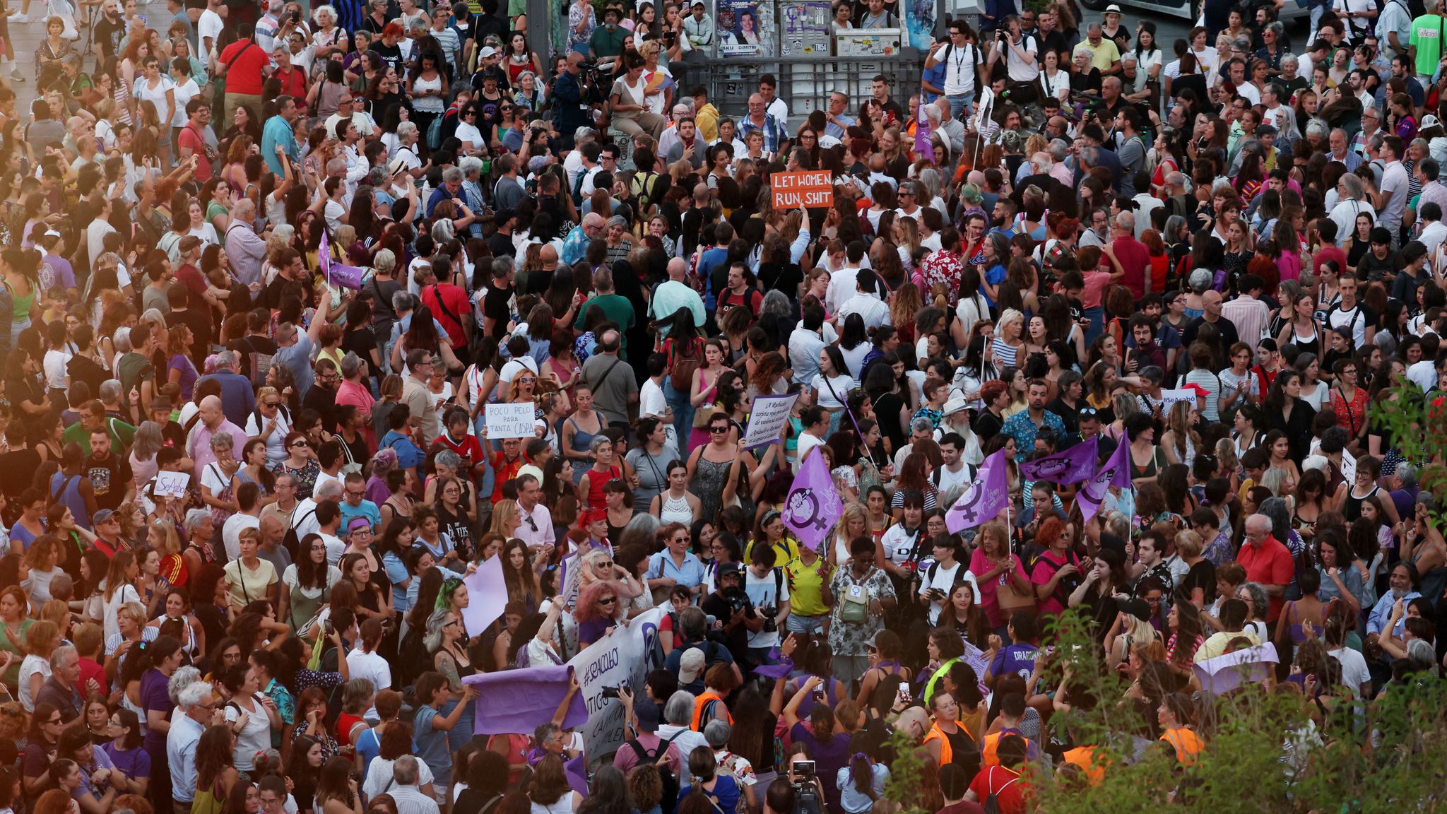 Luis Rubiales: Spanish football federation calls for president to ...