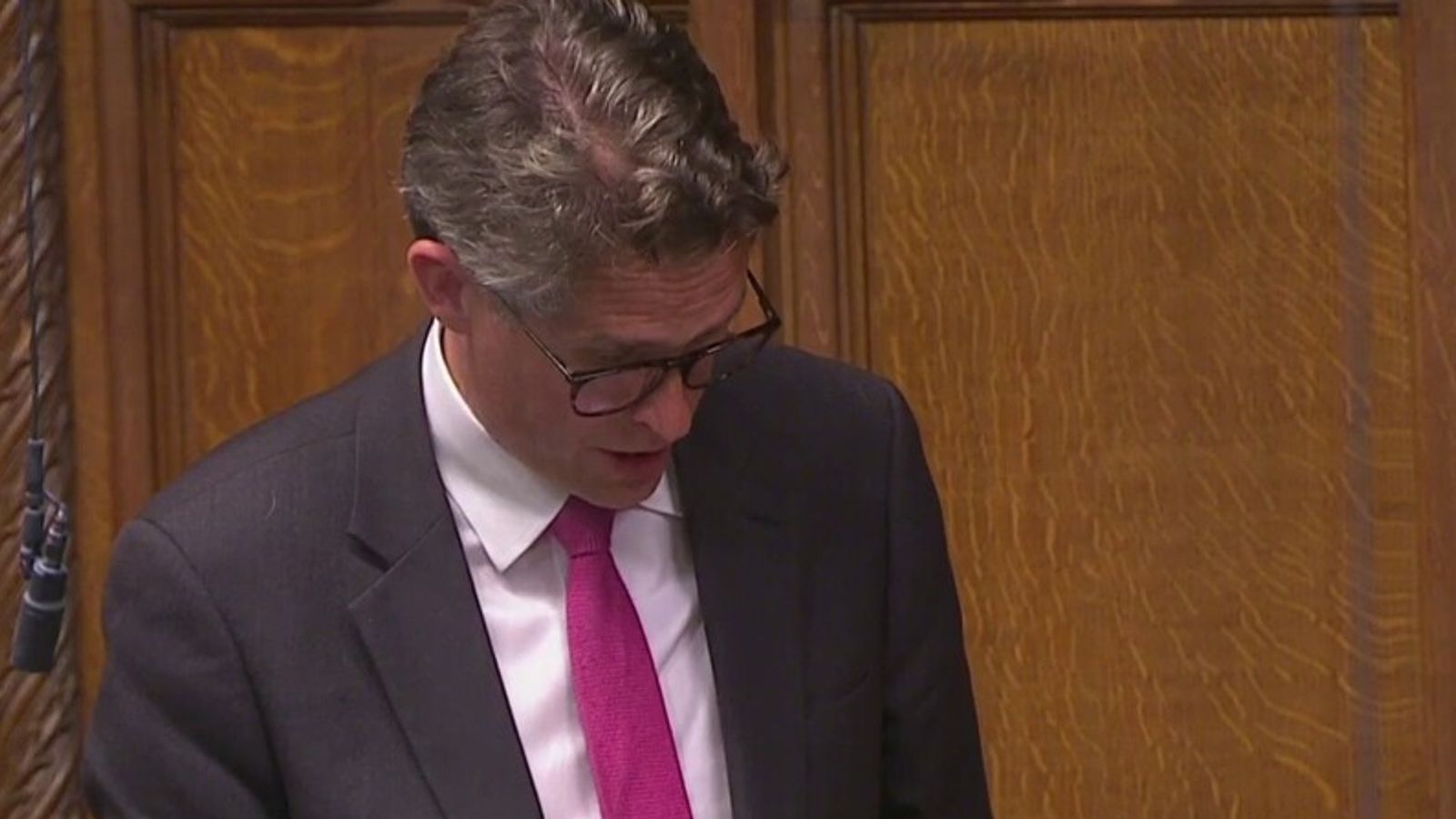 Sir Gavin Williamson apologises to MP's over bullying, saying he 'accepts' his behaviour was 'a ...