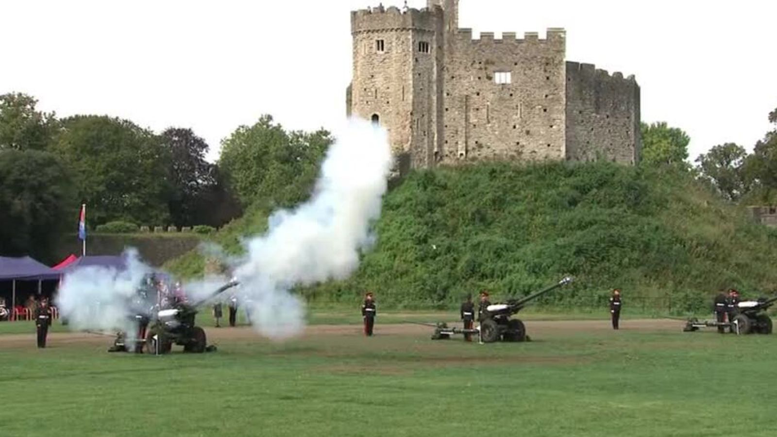 Gun salutes ring out across UK to mark first year of King's reign | UK ...