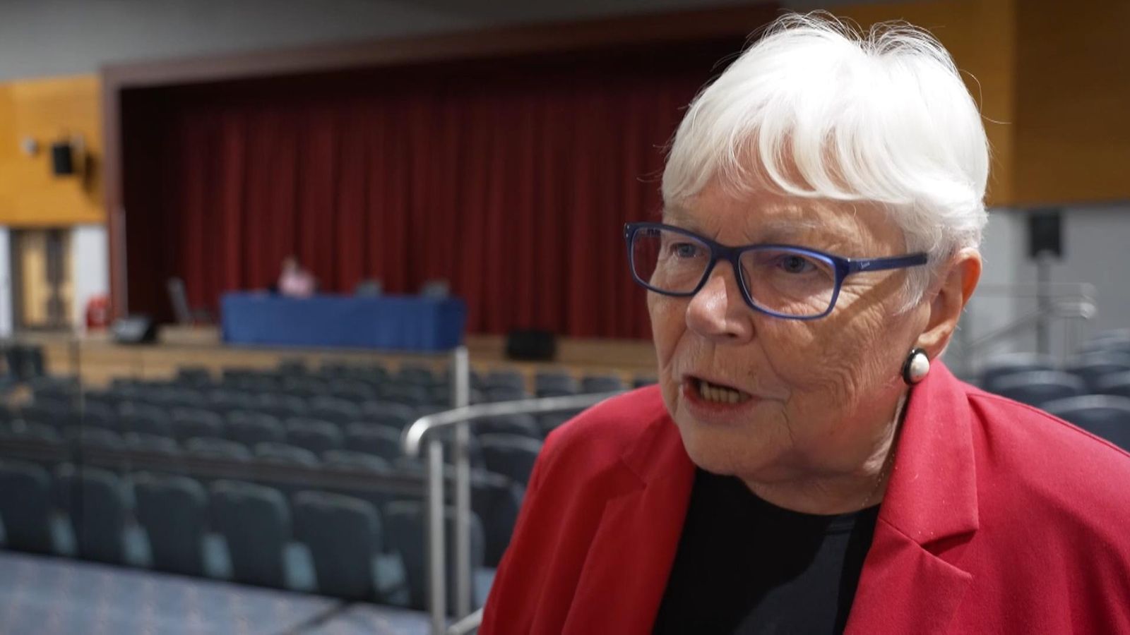 Ex-minister calls for inquiry into HS2 as he warns of 'disastrous ...