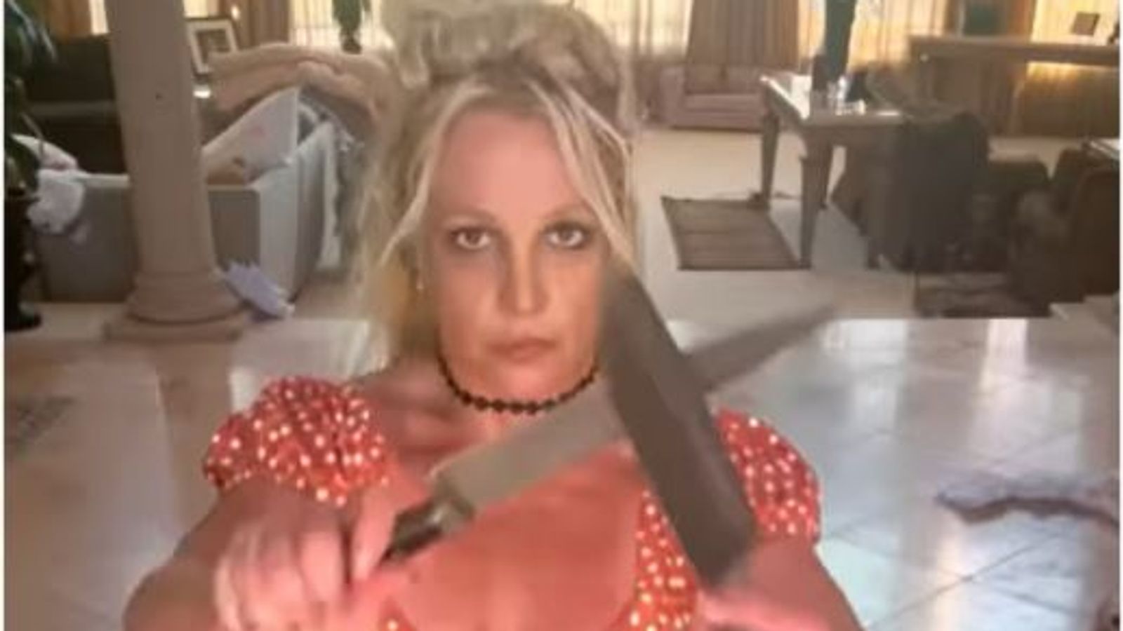 Britney Spears: Police check on singer after she posts video of herself ...