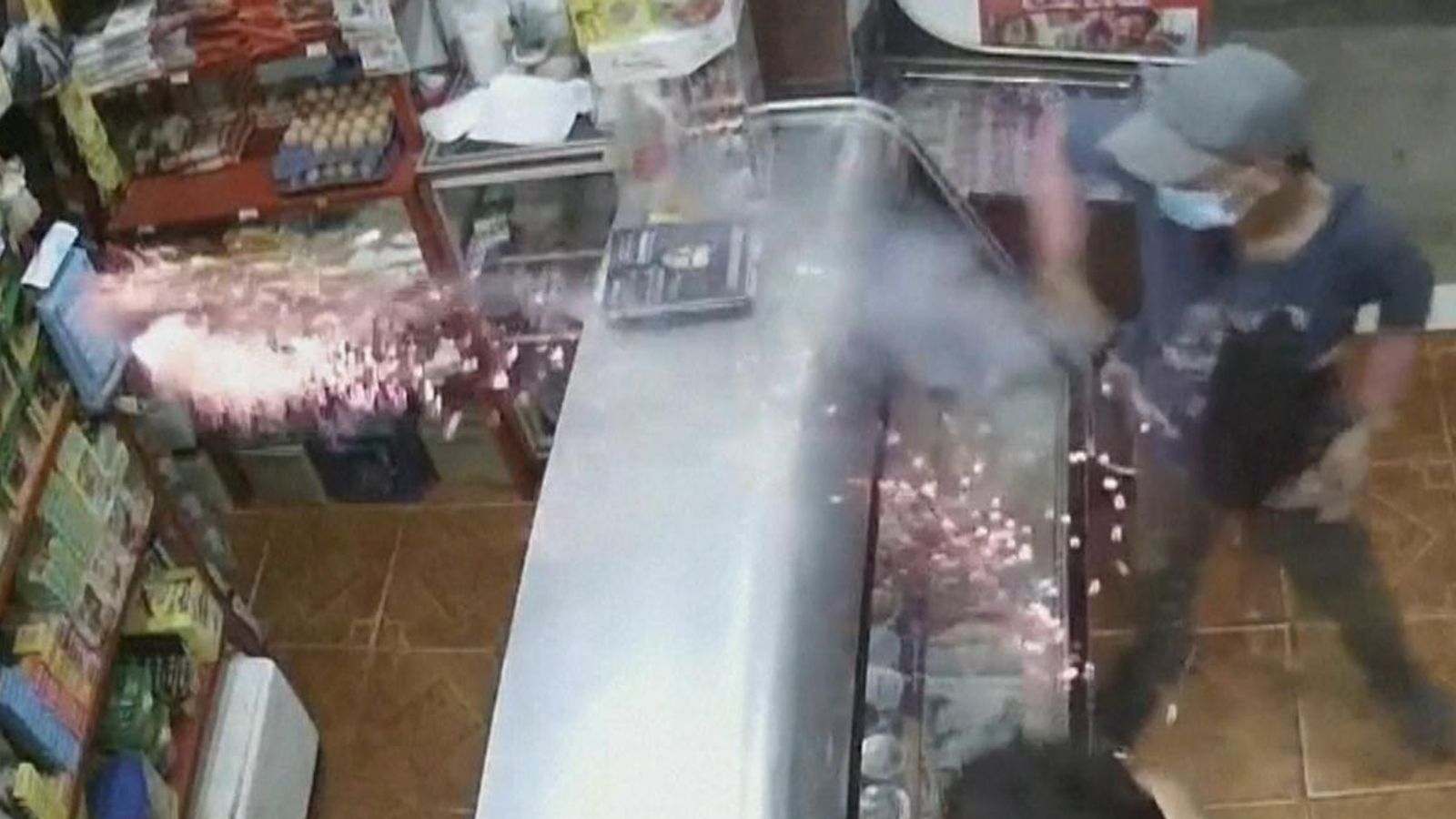 Colombia: CCTV shows 'extortion gang' at large | World News | Sky News