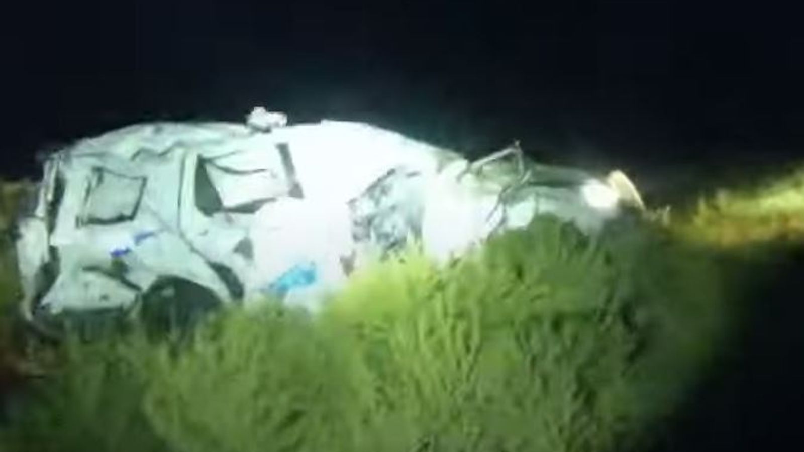 Former officer avoids jail after locking suspect in car that was hit by ...