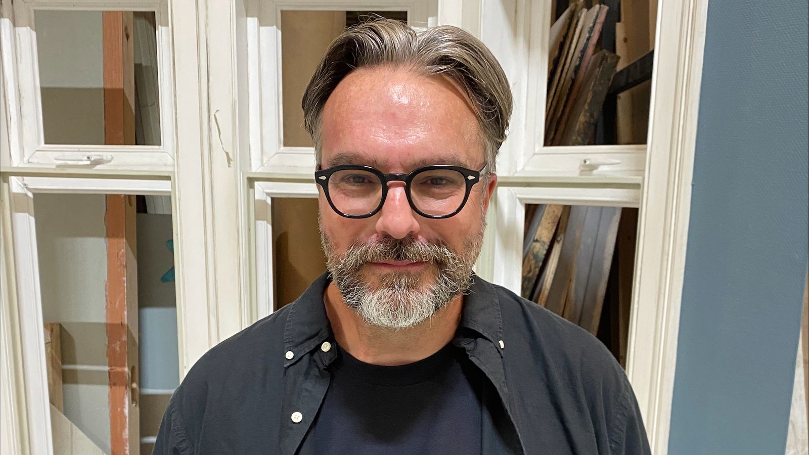 Writers' strike: UK film and TV workers forced to put homes up for sale ...