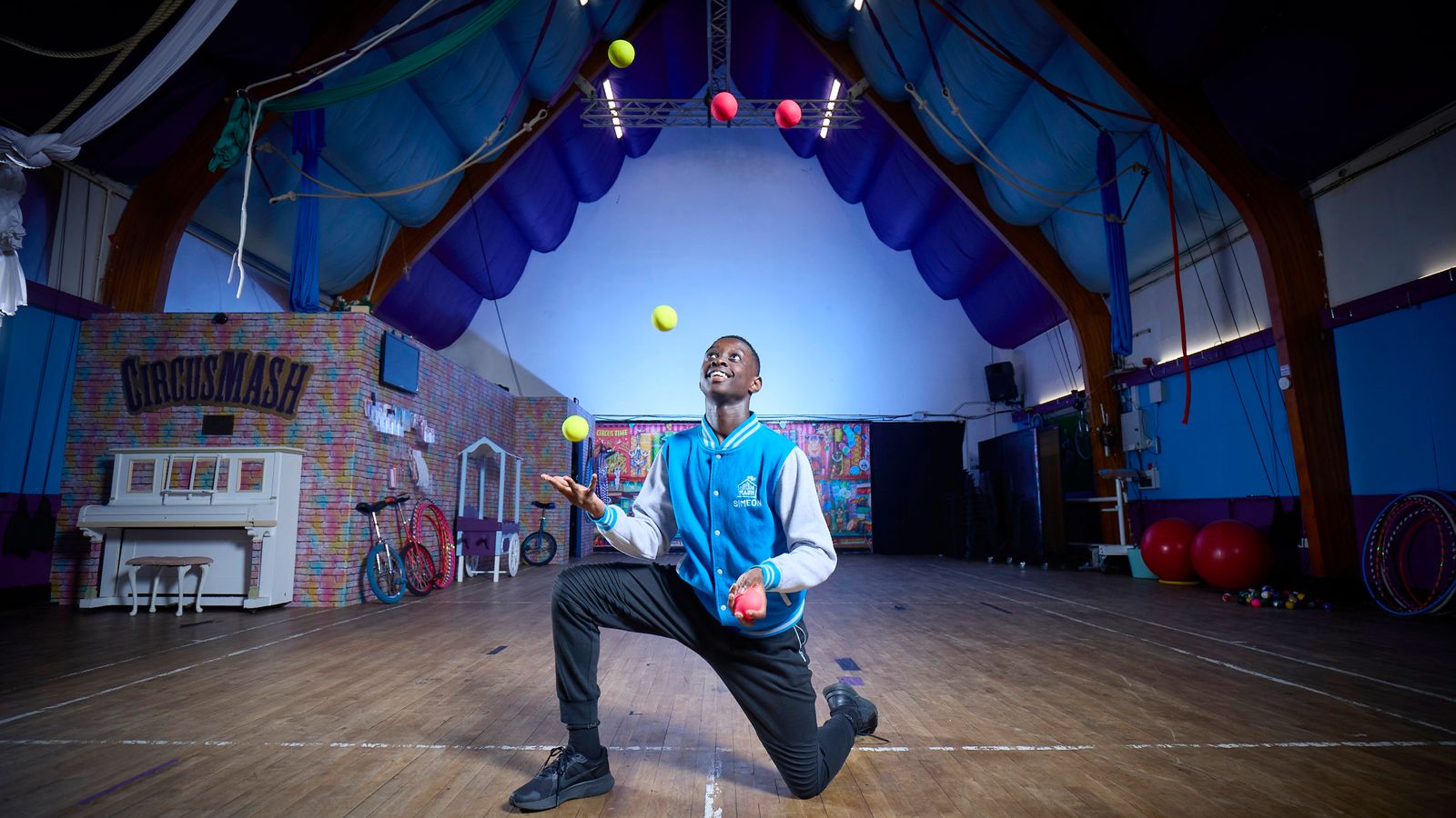 Guinness World Records: Astronauts, jugglers and cuddly toys – who has ...