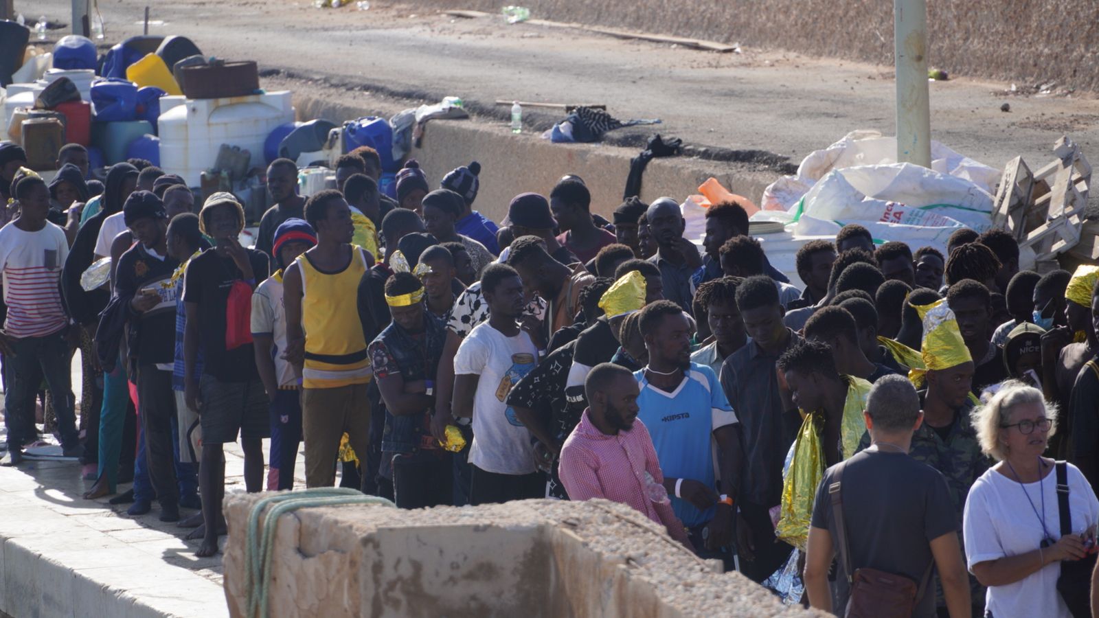 Lampedusa: Thousands of migrants arrive on Italian island | News UK ...