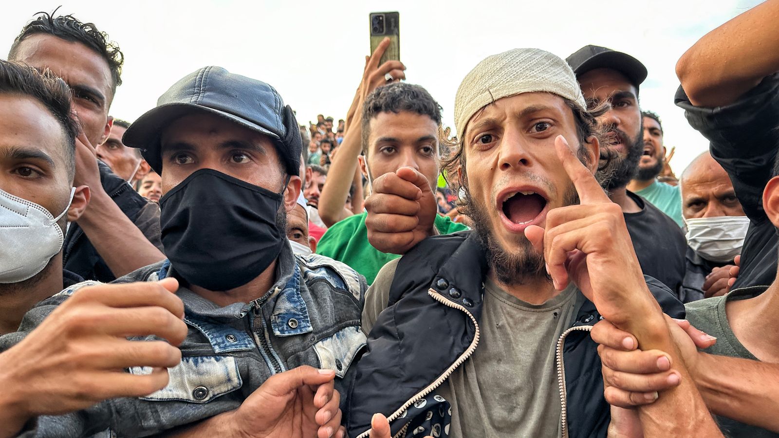 Libya dam burst: Torrent of frustration unleashed in Derna as flood-hit ...