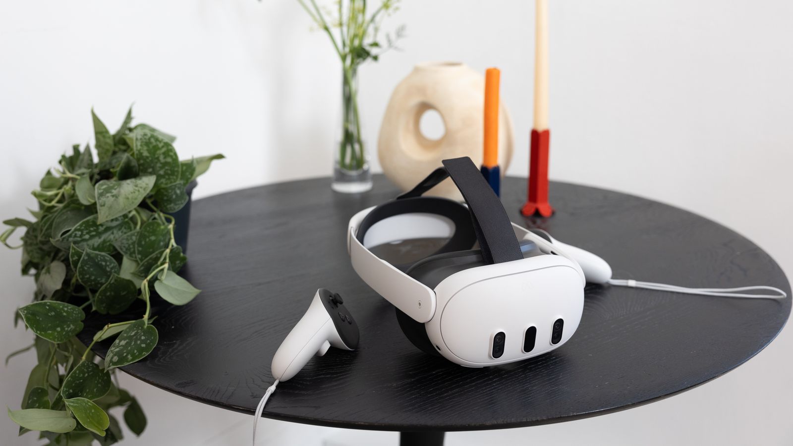 Meta unveils new generation of mixed reality headset – but will ...