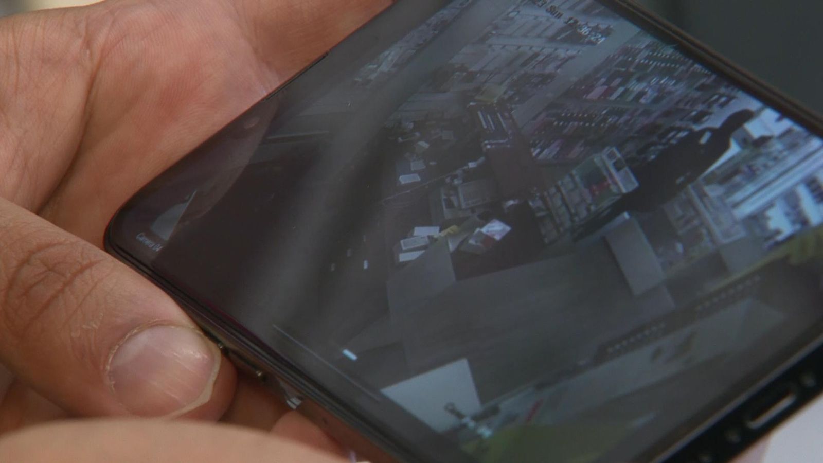 Phone shops brace for spike in robberies as iPhone 15 goes on sale | UK ...