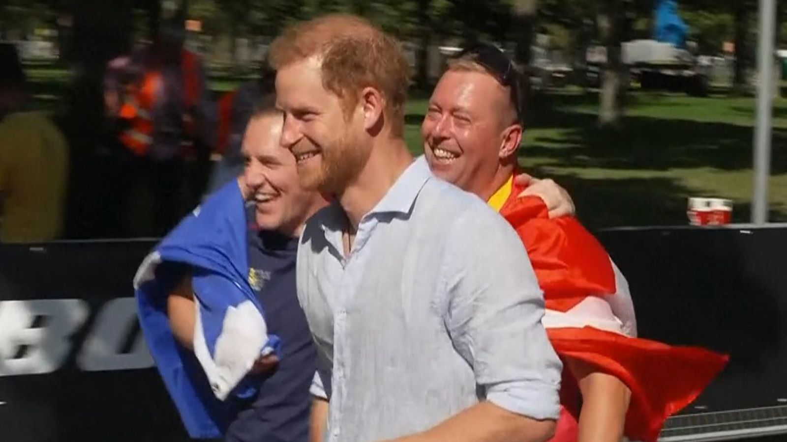 Prince Harry celebrates birthday at the Invictus Games in Dusseldorf ...