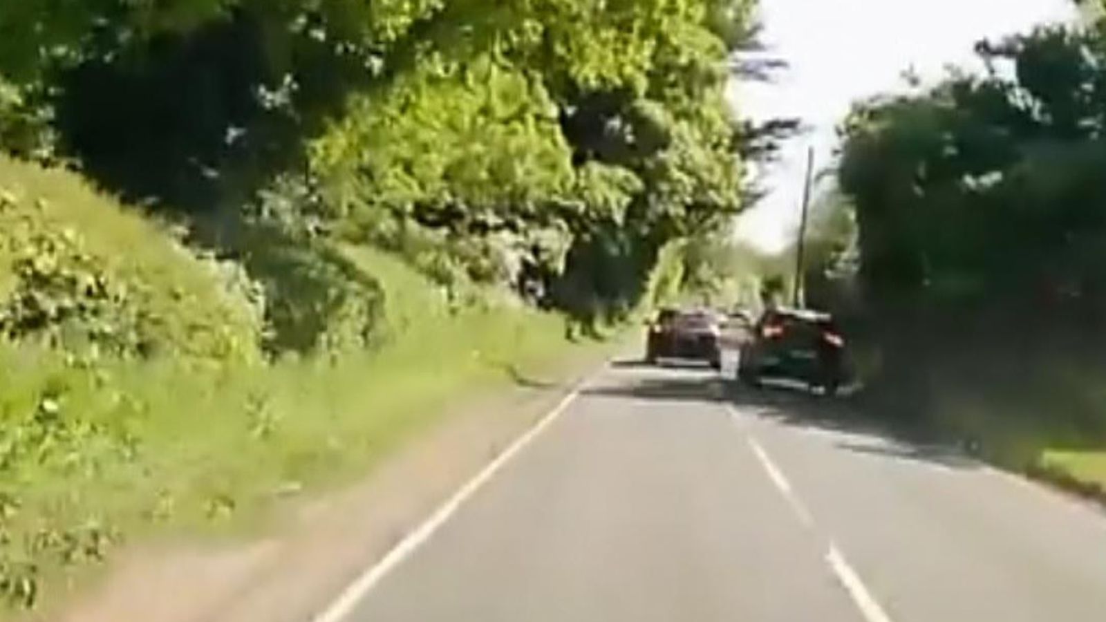 Northamptonshire: Two dangerous drivers engage in 'road rage' head-to ...