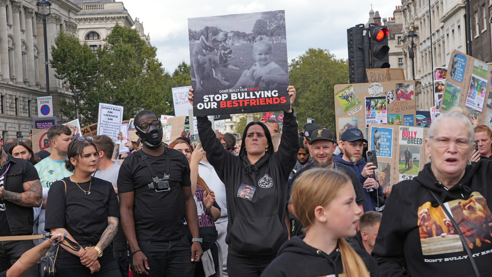 XL bully protesters rally in London after ban by Rishi Sunak - as man ...